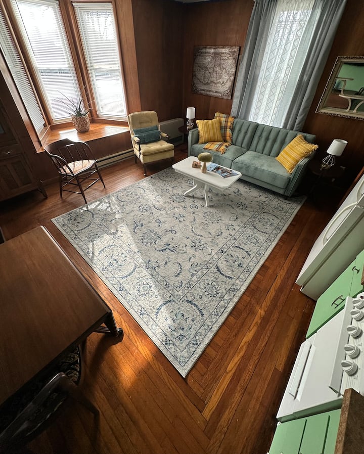 Apartment Between Lake George And Saratoga Springs - Glens Falls, NY