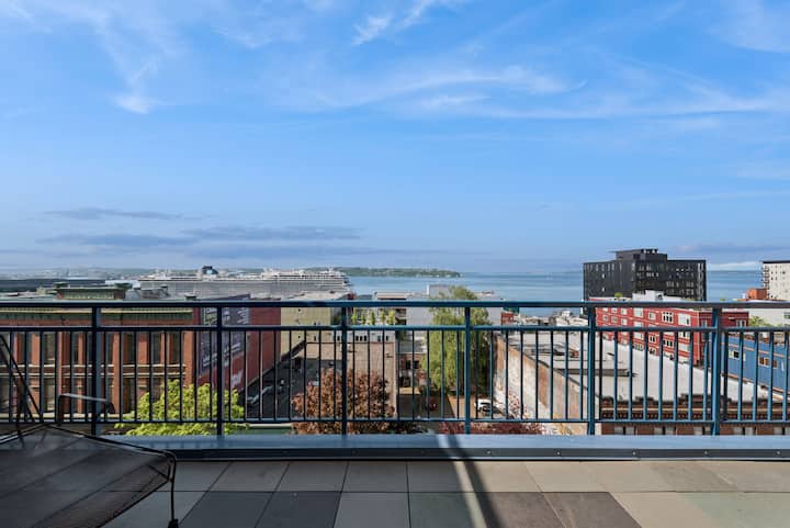 New Belltown 1bd W/ Pool - Walk To Pike Place! - Seattle, WA