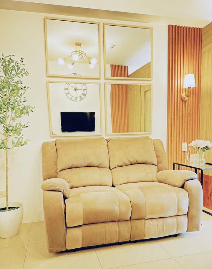 Casa Serene @Shore Residences Near Moa & Airport - Manila