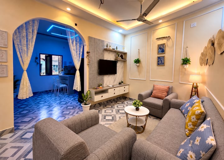 Kashi Darshan | 4bhk | Near Kashi Vishwanath - Waranasi