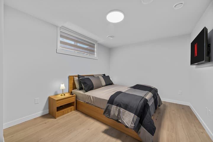 Cozy 1br Basement Suite Near U Of A & Whyte Ave - Edmonton