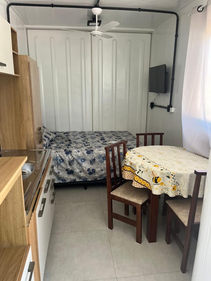Apartamentos Container Da Lola. Apt 02 - Imbituba