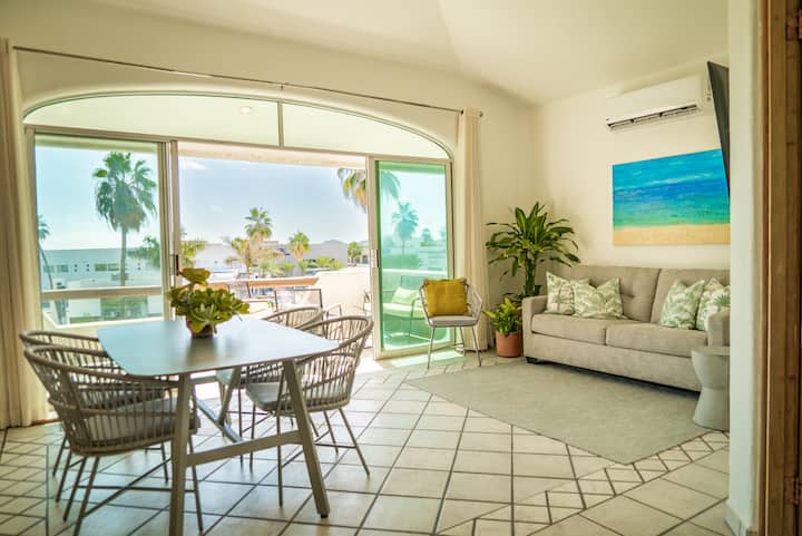 Golf & Surf Escape – Pool, Jacuzzi & Golf View - San José del Cabo