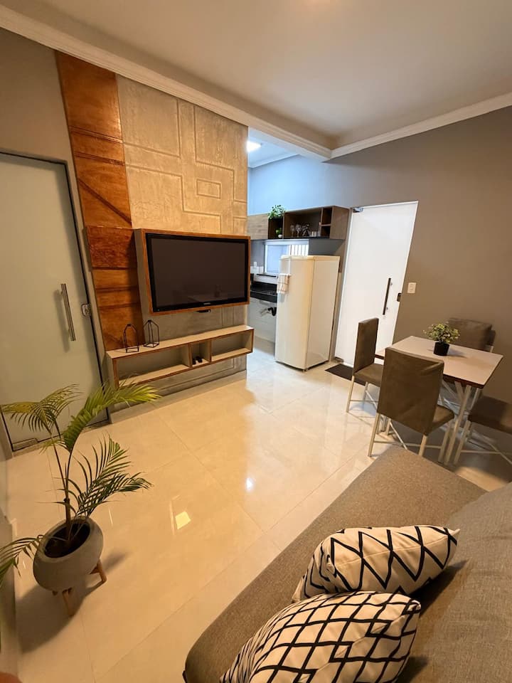 Kitinete Moderna Com 02quartos. - Governador Valadares