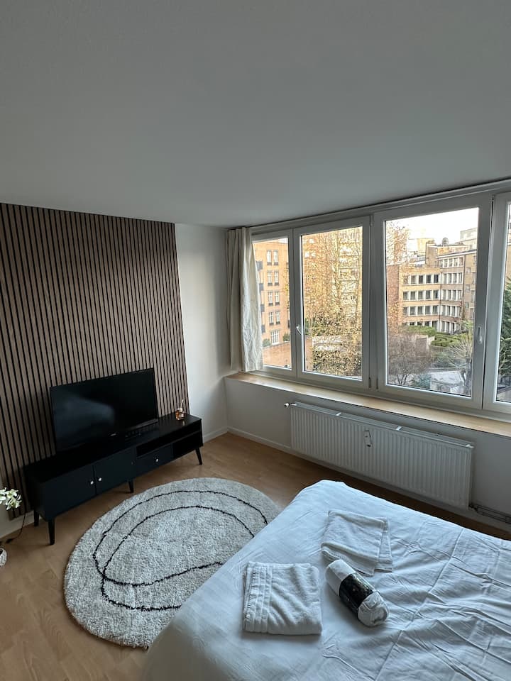 Appartement Idéalement Situé à Louise - Bruselas