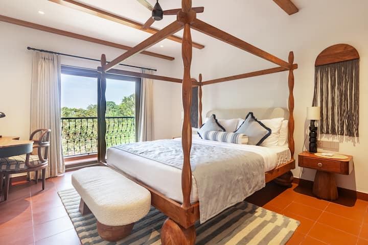 Zena -Serene 1bhk In Nerul, North Goa With Terrace - Goa