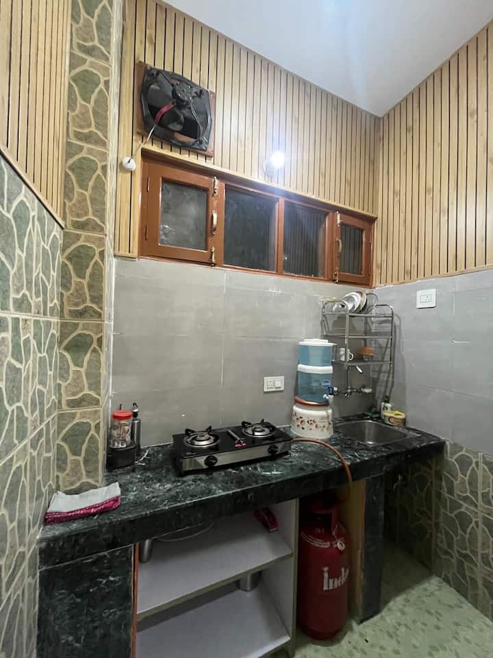 Satyam Niwas - Dharamshala