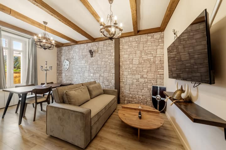 La Citadelle – T2 Médiéval Près De La Gare - Cholet