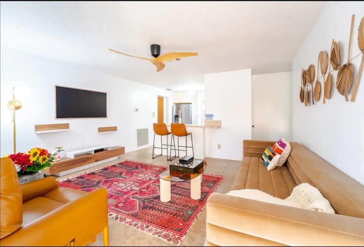 4br Pompano Beach Retreat |Pool, Games & Sleeps 12 - Pompano Beach, FL