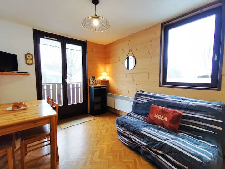 Appt Lélex - Pied Des Pistes - Vue Montagne - Lélex