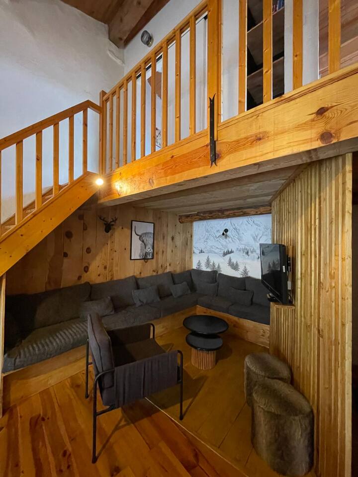 Maison De Charme En Plein Coeur Du Village - Les Angles