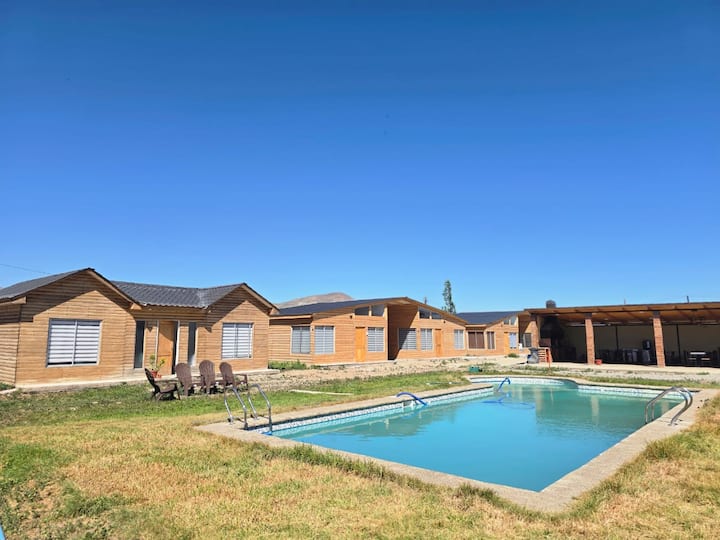 Cabaña Para 4 P- 1 Cama De 2plaza,2 Camas 1 Plaza - Huasco