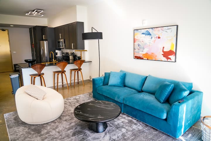 New Luxe 2br I 5 Min @ Fll | Ev, Pool, Gym, Beach - Dania Beach, FL