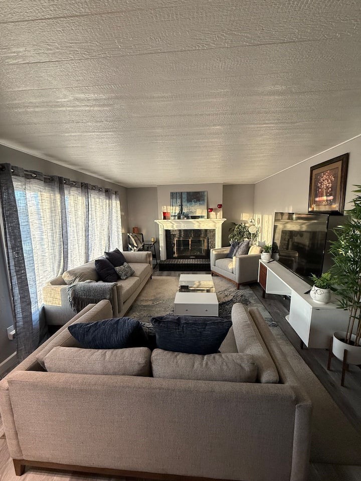 Valley West Inn - West Des Moines, IA