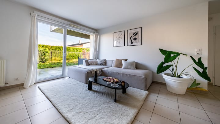 La Cachette Cosy : Jardin Et Parking Privé - Saint-Apollinaire