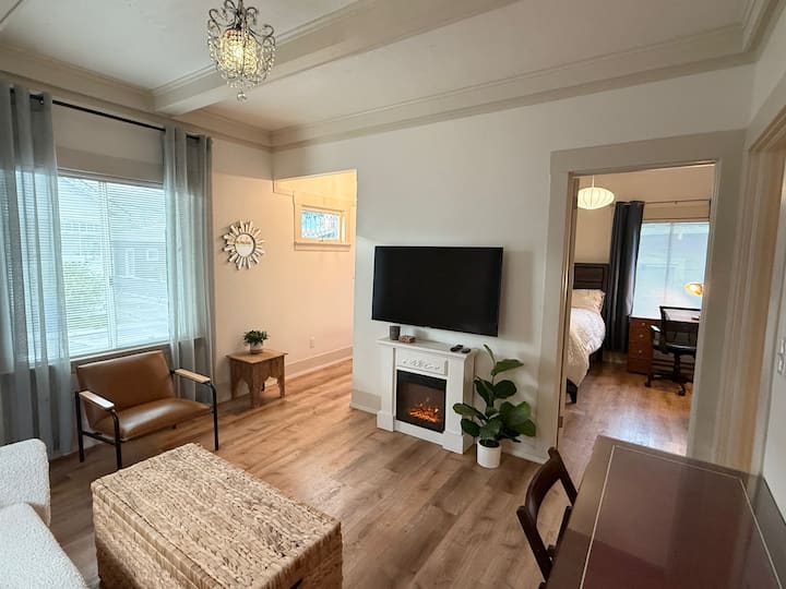 Modern Bungalow Near Downtown - Alameda