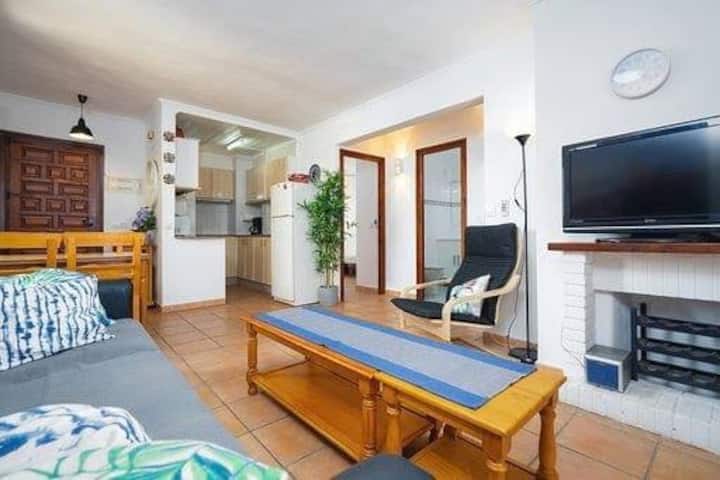 2 Bedroom Apartment In Las Marinas - Dénia