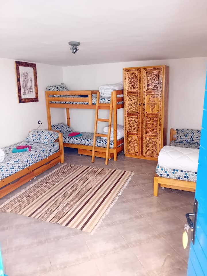 A Shared Room In A Guest House For Four People - Imsouane