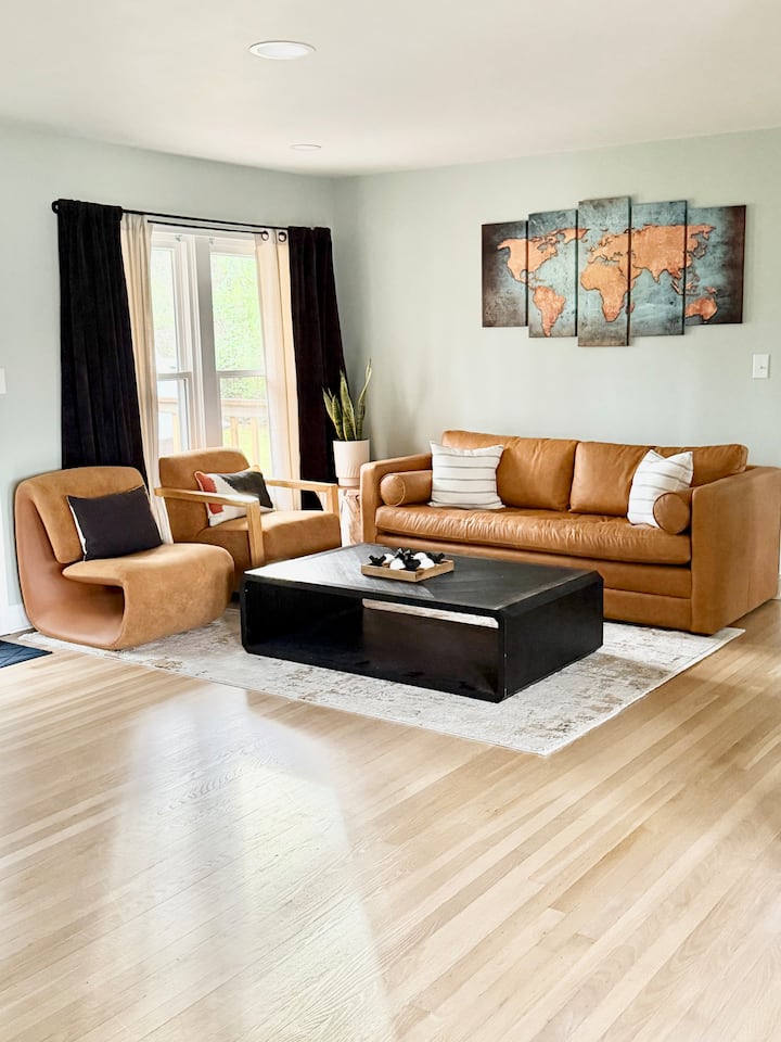 Quiet, Spotless Stay Near Downtown Greensboro - Greensboro, NC