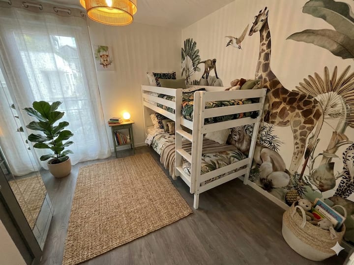 Cœur Des Contes Disney• Standing• Parking Borne Ev - Serris