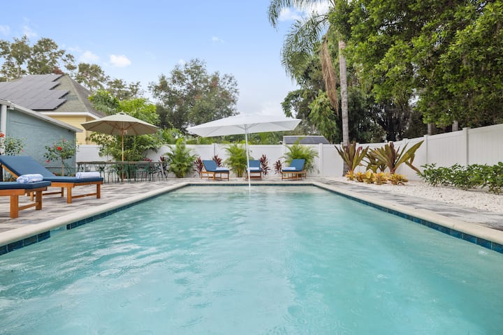 [New] 6br Pool Villa | Sleeps 16 | Near Downtown - 坦帕