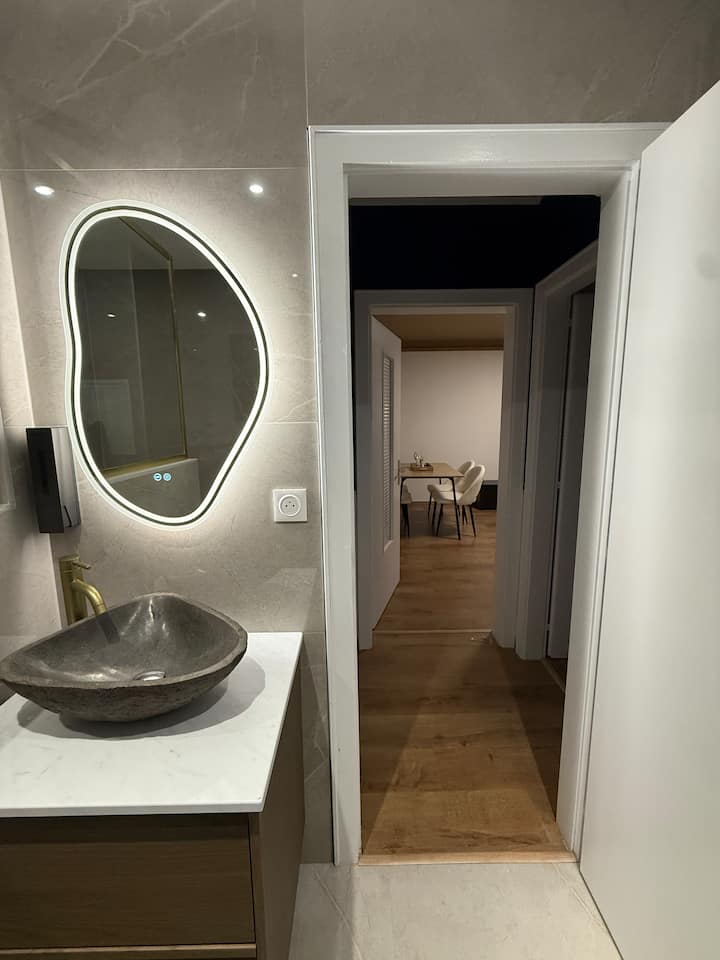 Fraîchement Rénové, Parking Privé+wifi à Mulhouse - Mulhouse