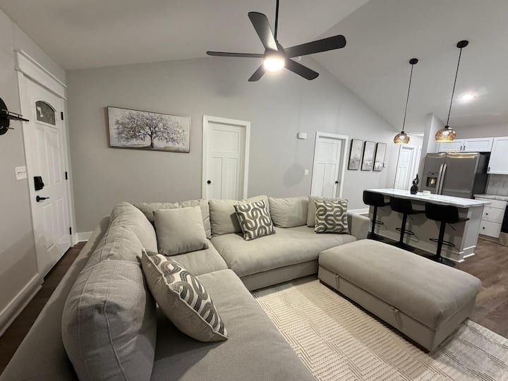 The Highline At West 3rd - 위치토