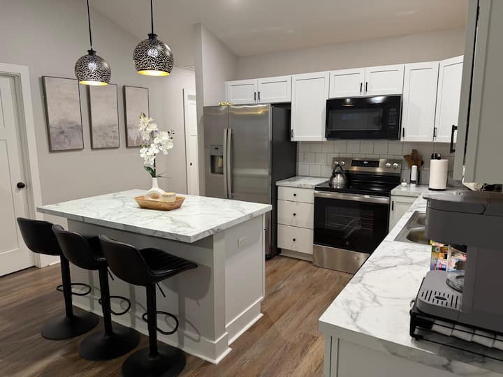 Highline At West 3rd | Upper Level - Wichita, KS