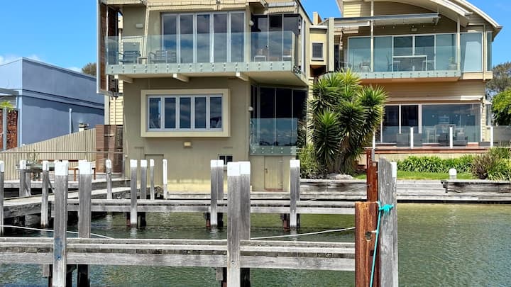 Metung Pearl - Metung