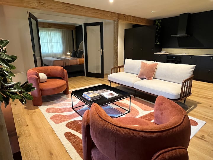 Lyrebird Retreat | Tranquility, Luxury, Nature. - Eden