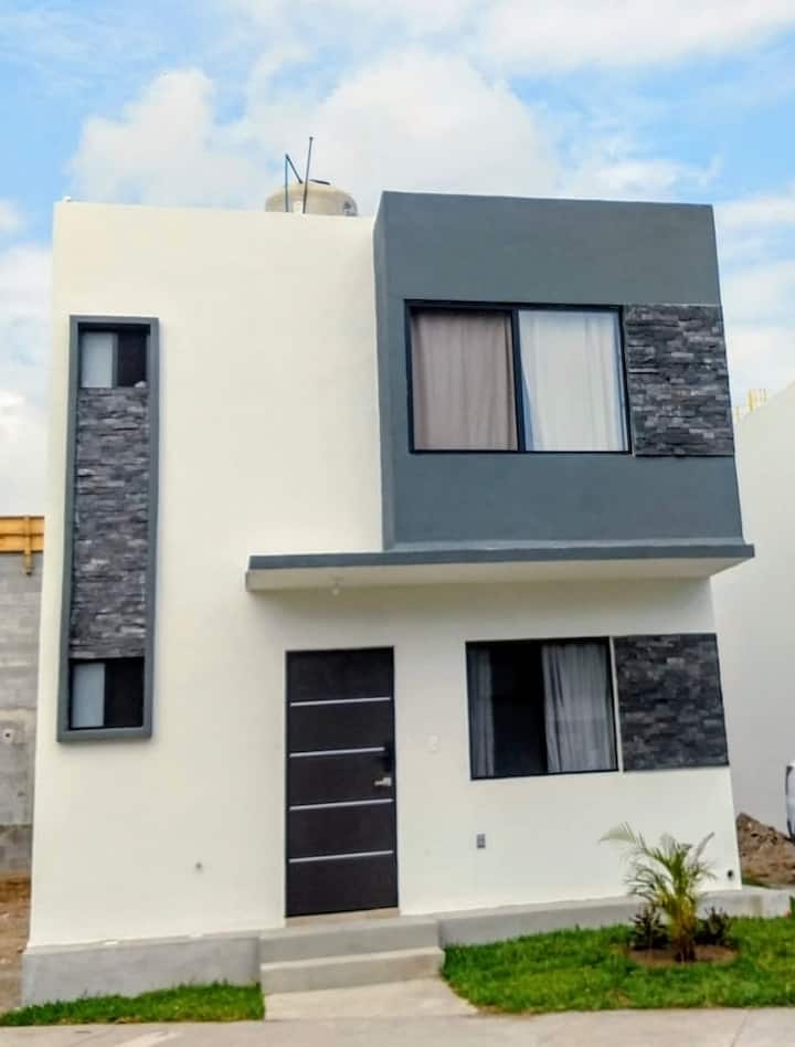 Residencia En Veracruz Con Alberca Para Descanso - Veracruz, México