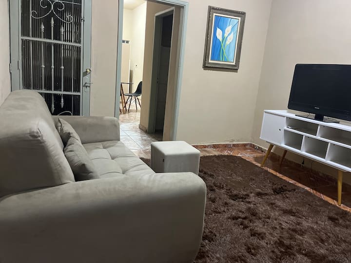 Casa Aconchegante A Poucos Passos Da Basílica - Aparecida