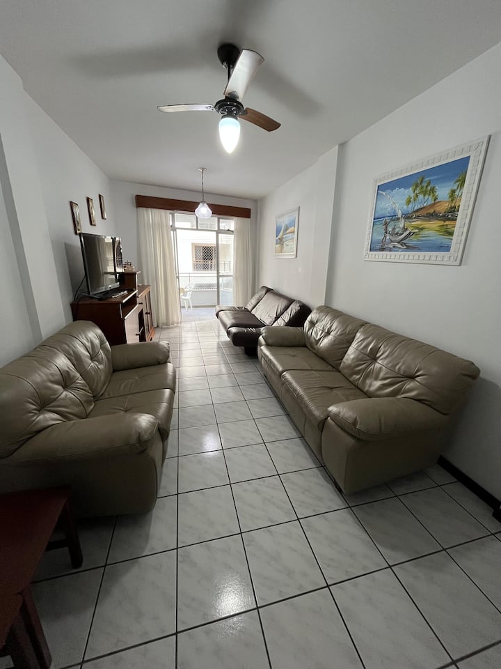 Apartamento Amplo No Coração De Meia Praia - Porto Belo