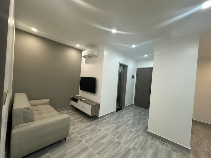 Spacious One Bedroom Apartment In New Building - Phnom Penh