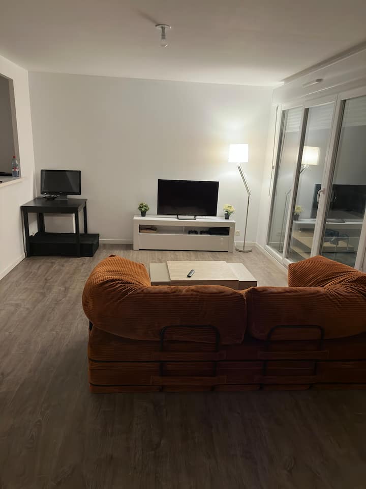 Appartement T2 Dans Une Résidence Calme - Montmorency