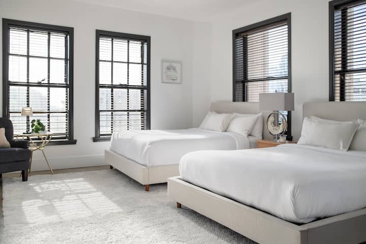 Gorgeous 2-bedroom Loft 5-beds | City Center - Los Angeles, CA