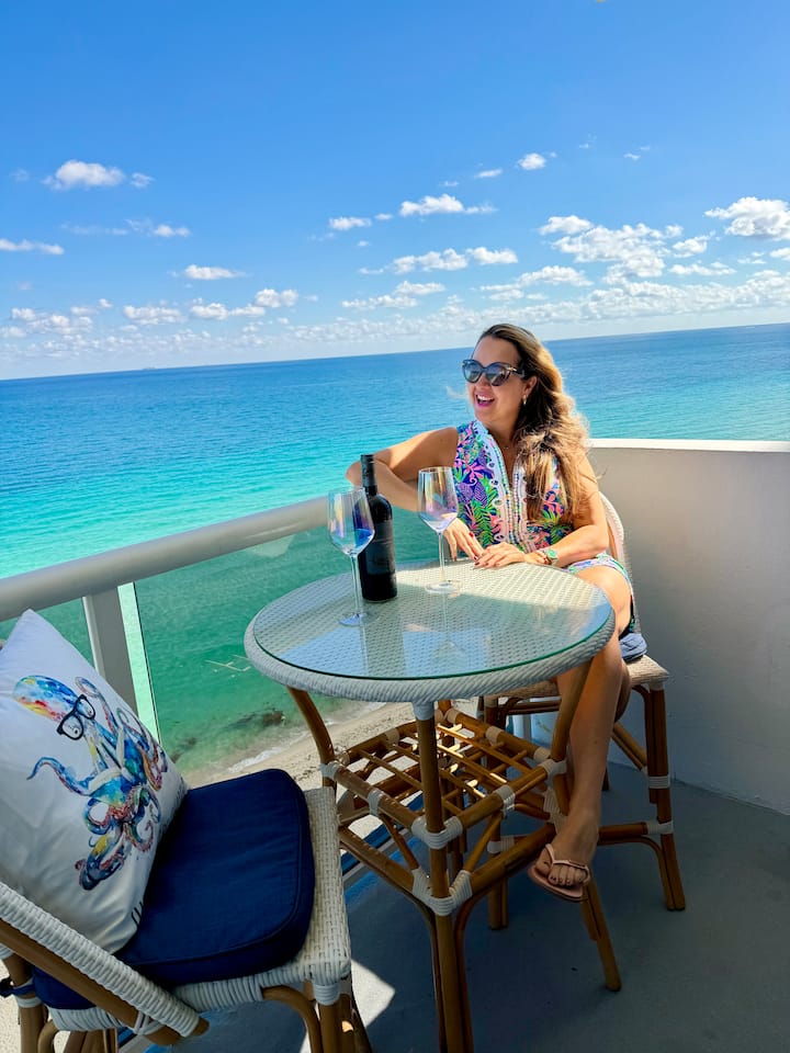 Octopus Corner: Luxury 2br Oceanfront Getaway! - Aventura, FL