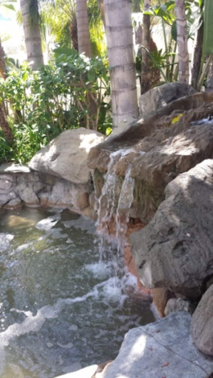 Machronicles Properties At Sand Pebbles Resort - Cardiff Beach