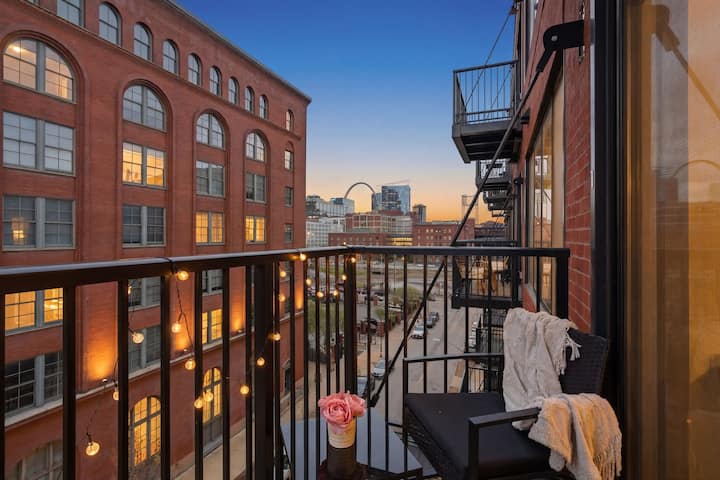 Arch View, Walk To Busch With Free Parking - Saint-Louis, MO