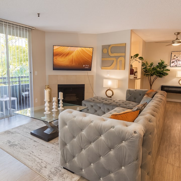 2bd Hollywood Rooftop Pool Getaway | Free Parking - Koreatown - Los Angeles