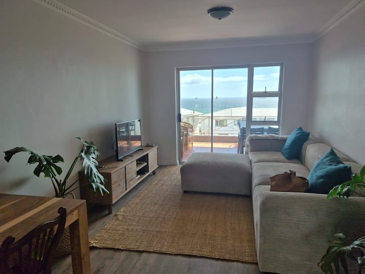 Waves & Windows - Parklands