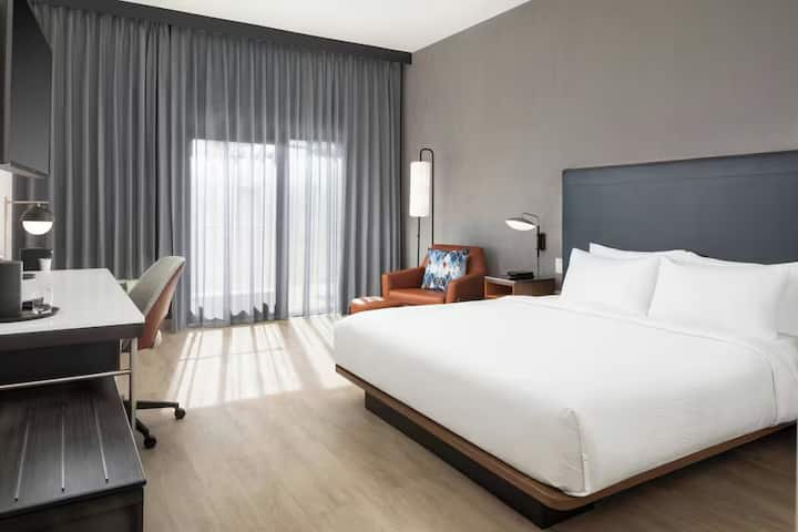 Farmington Museum King Studio W/pool, Hot Tub - Farmington, NM