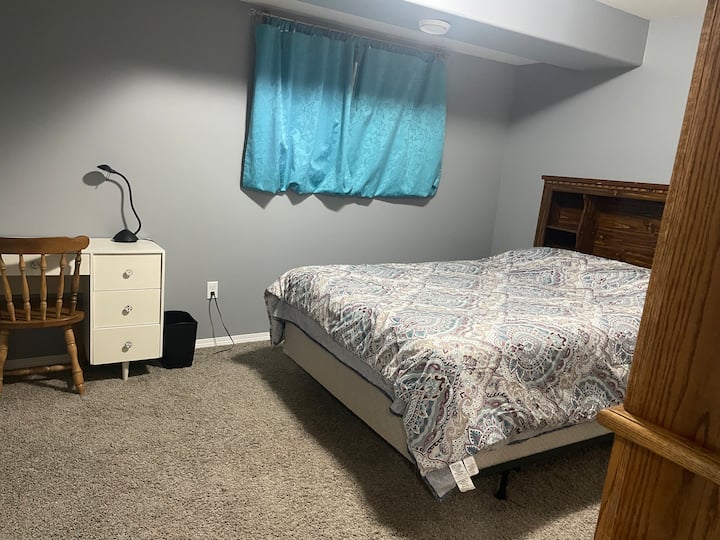 Stay For A Visit - Lloydminster