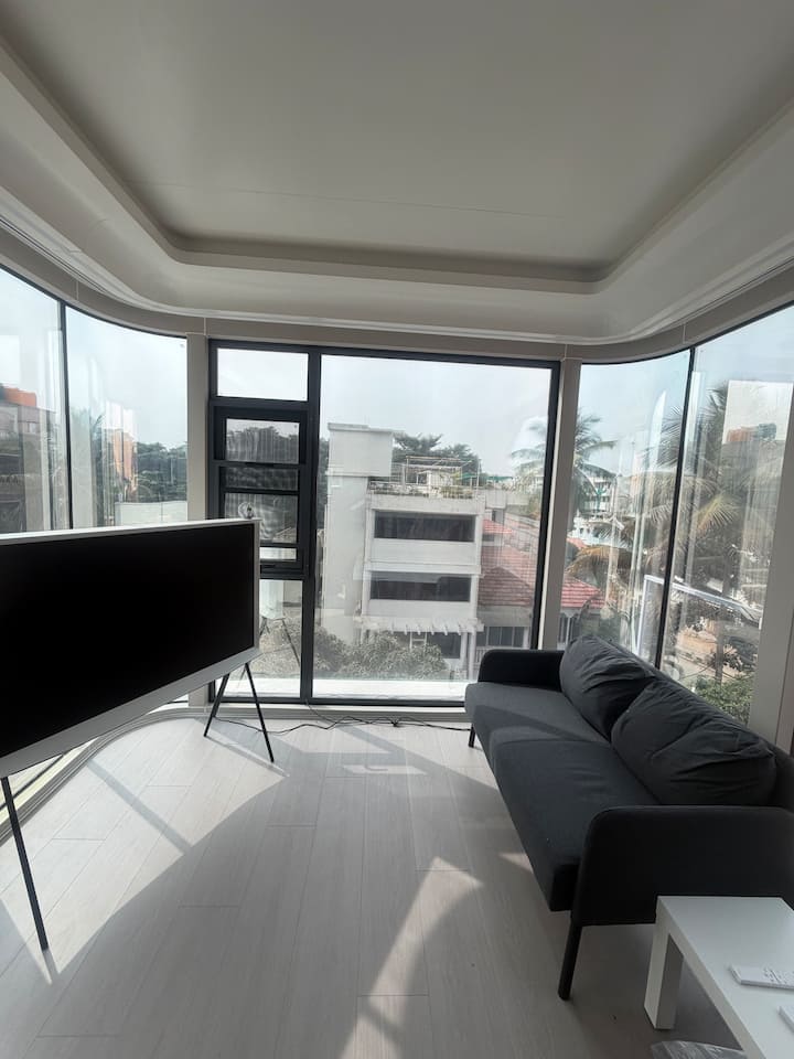 Space Capsule-the Future Of Urban Living In Blr - Bangalore