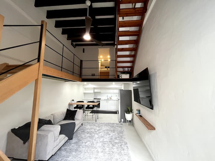 Heart Of The West End Private Freo Condo - Fremantle