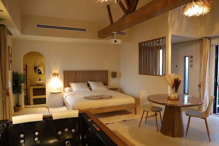 L'échappée Balinaise - Houilles