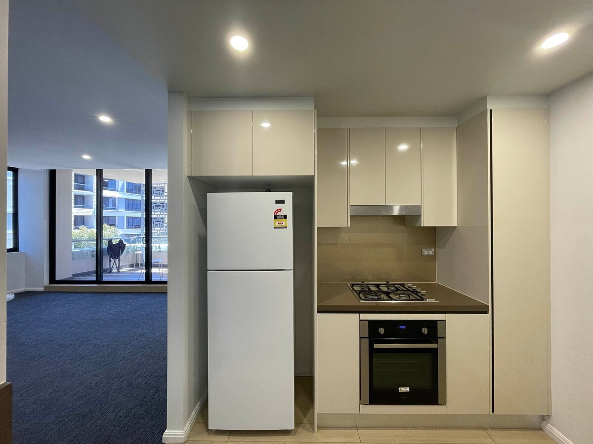 Explora: Prime Zetland 2B | A pie del tranvía y las tiendas ...