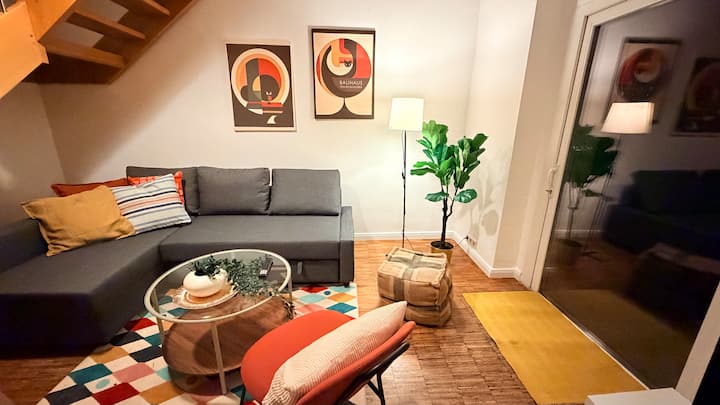 Gorgeous 2 Story Apartment, Louisen Viertel W Yard - Wuppertal