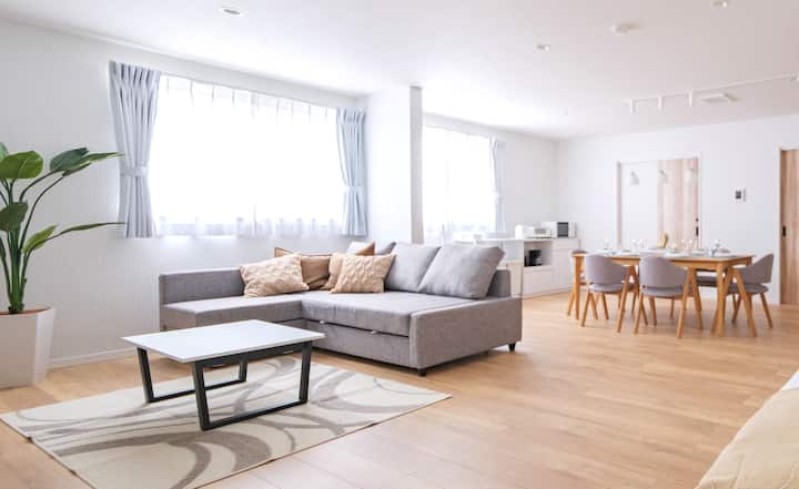 New！駅徒歩5分｜家族・グループ・女子旅｜スタイリッシュ貸切76㎡｜横浜｜東京・鎌倉アクセス良好！ - 橫濱市