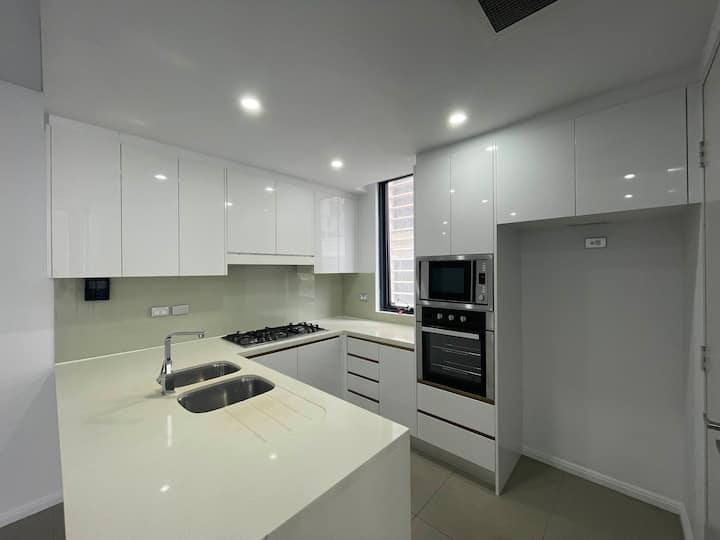 Huge 3b For Groups | Zetland Entertainer - Randwick